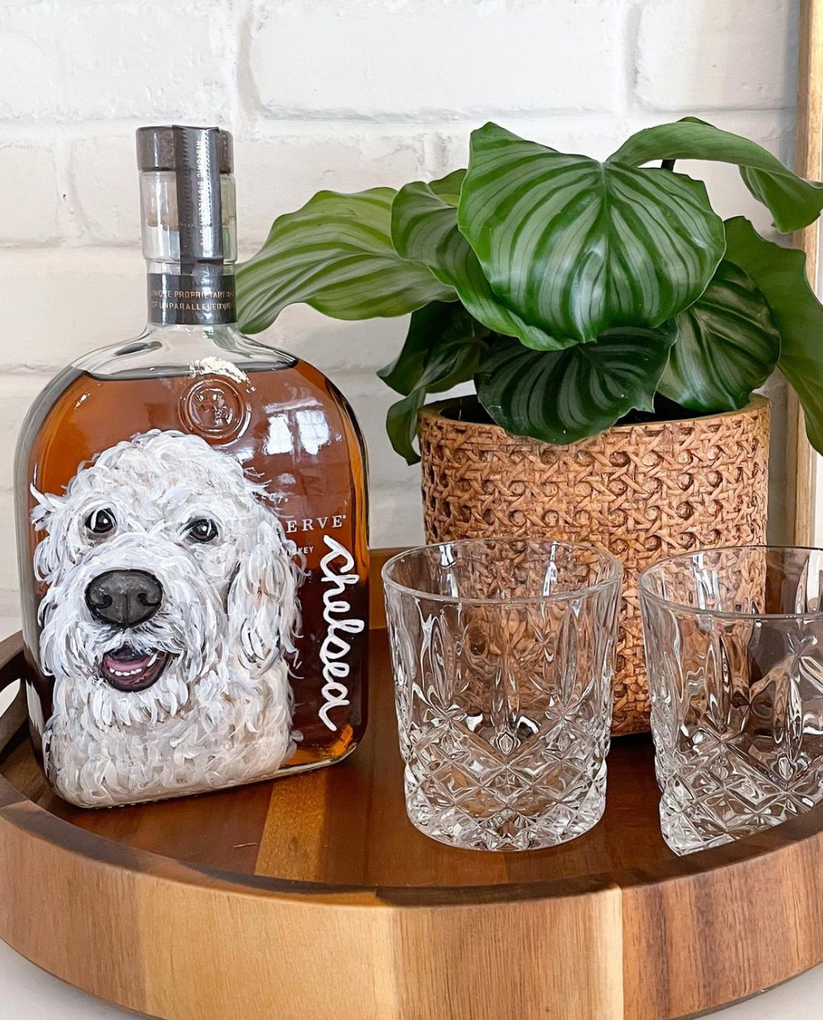 Custom Portrait on Bottle – Hannah Morrow Art